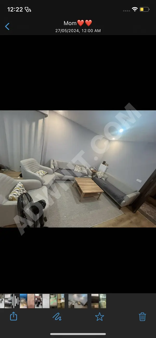 Furniture used for less than a year - Adwhit