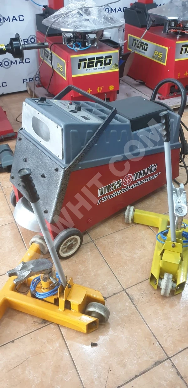 Mobile Balancing Machine RR-33 - Adwhit