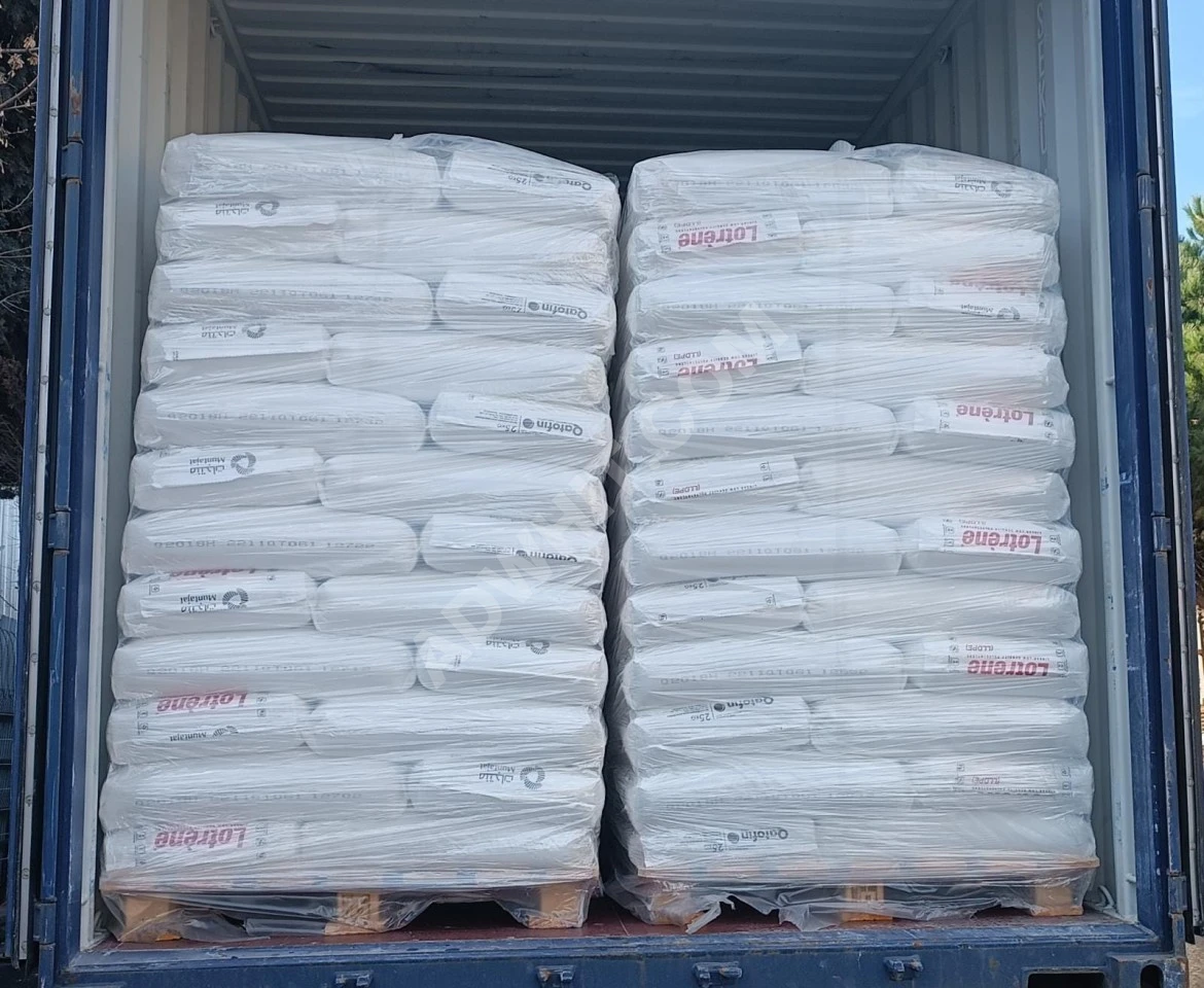 Polyethylene raw materials. Lotrene LLDPE virgin materials - Adwhit