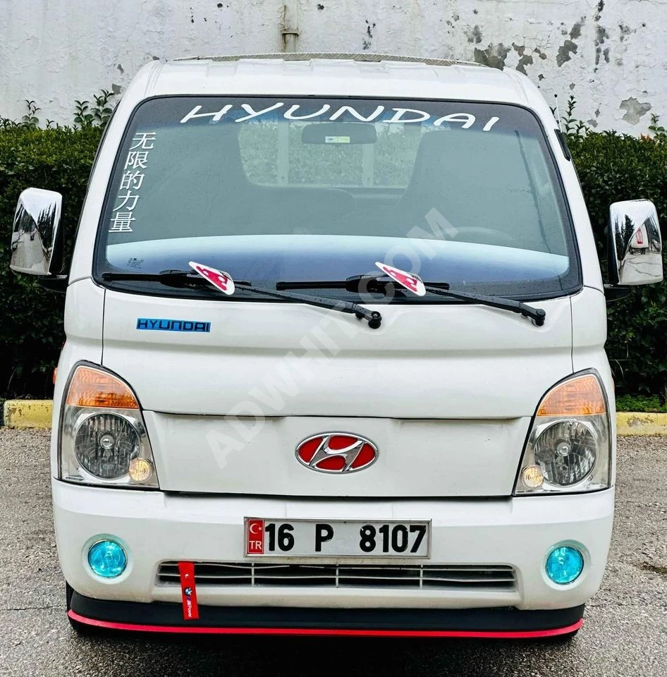 A used Hyundai H100 truck, model 2005, for sale - Adwhit